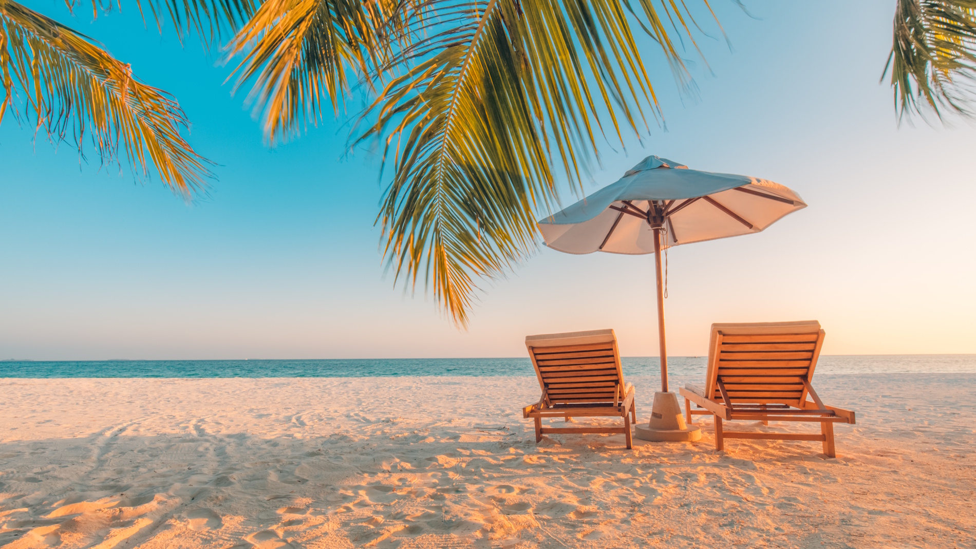 The Shifting Sands of Summer: How 2025 Vacation Plans Reflect Economic ...